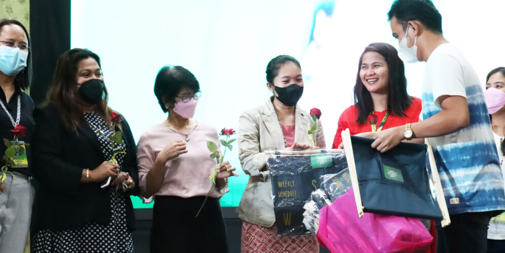 CMU gives tribute to faculty members on Teacher’s Day – Central ...