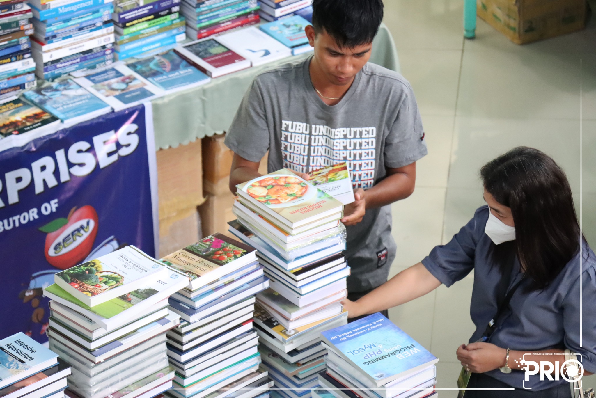 Book Fair 2022 at the University Library – Central Mindanao University