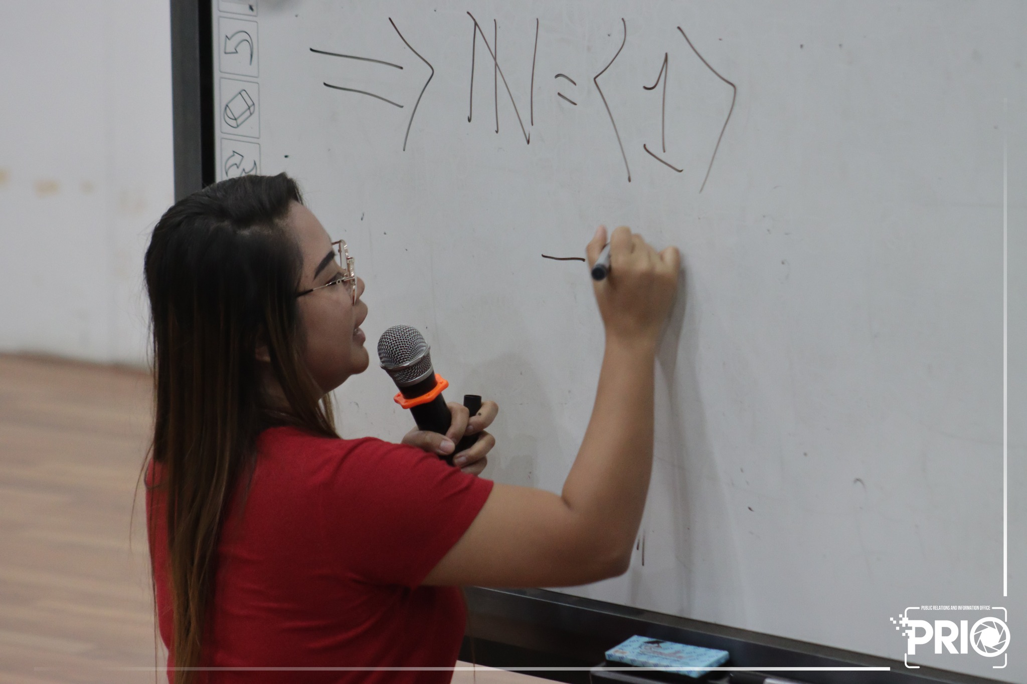 CIMPA Short Course on Cyclotomic Numbers and Function Fields – Central ...